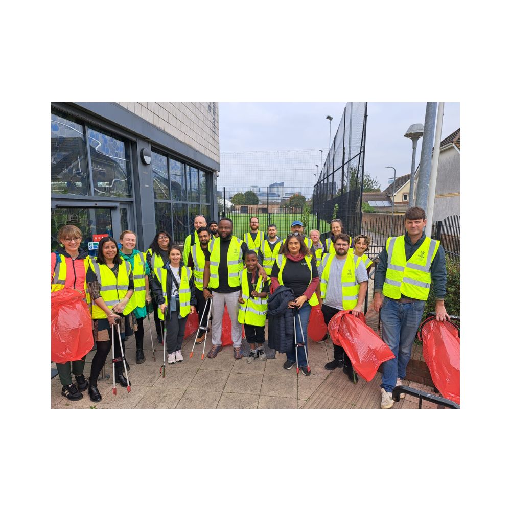 Community Litter Picking Event Brings Butetown Together | C3SC ...
